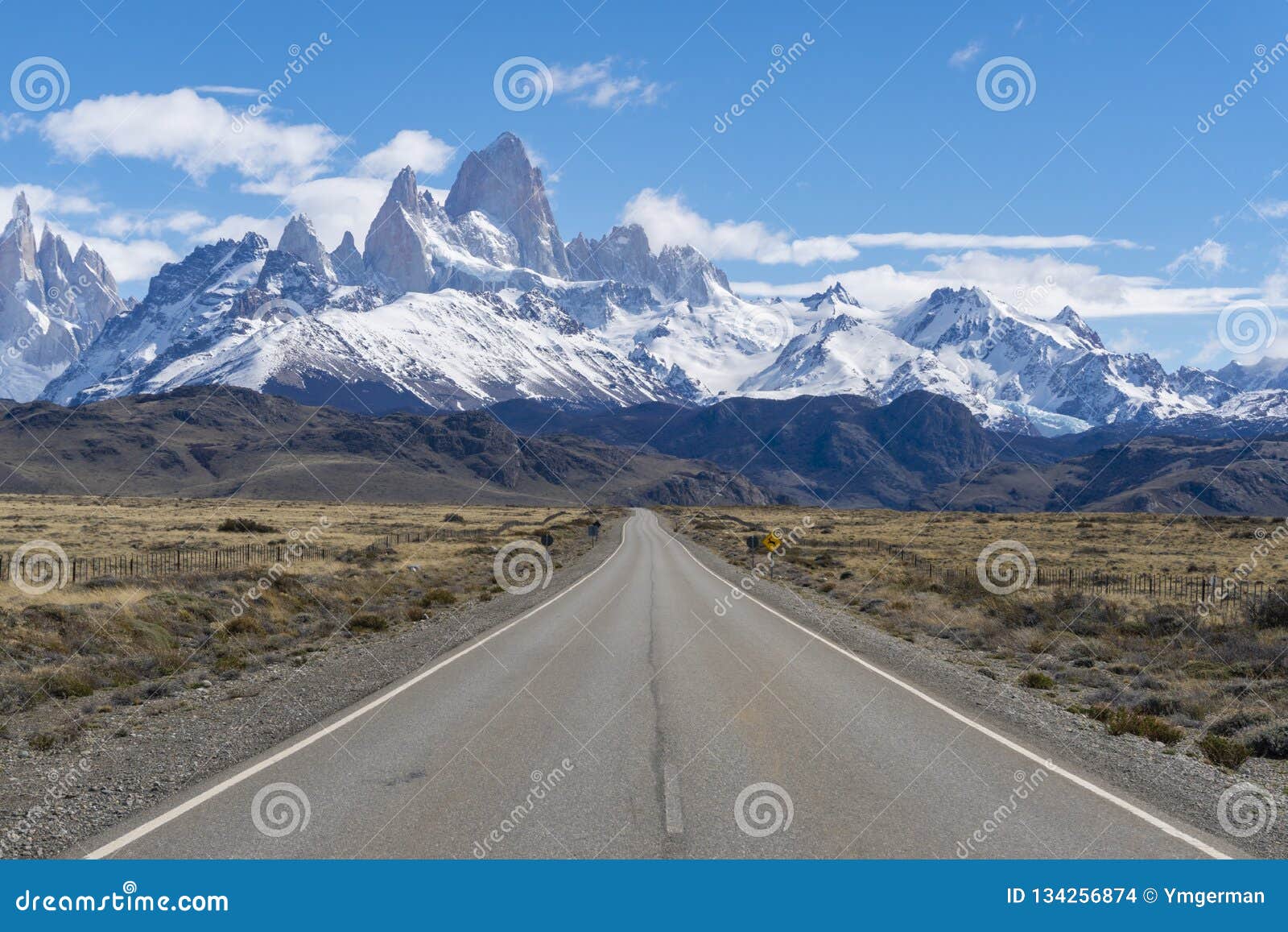 Road To Monte Fitz Roy in Argentina Stock Photo - Image of breathtaking ...