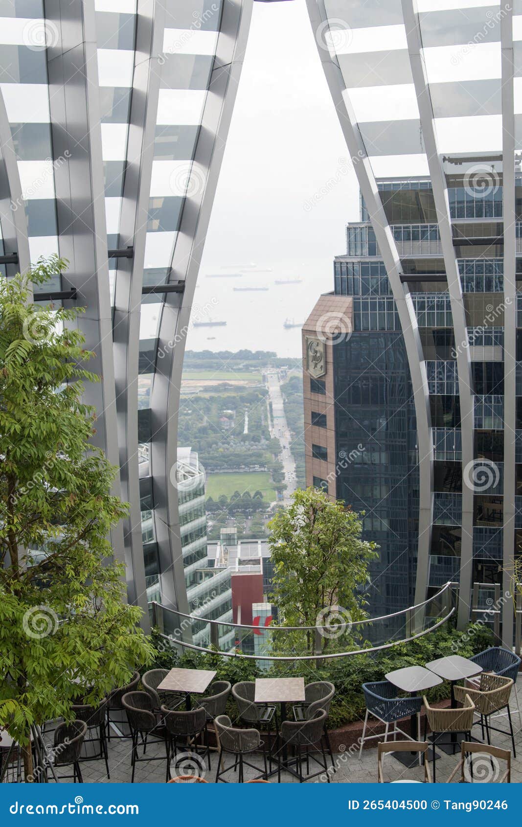 View of the Rooftop Garden at CapitaSpring Building Singapore Editorial ...
