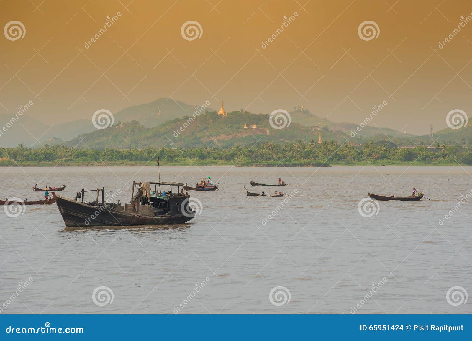 View of Salween River in Mawlamyine ,Myanmar. Editorial Stock Image ...