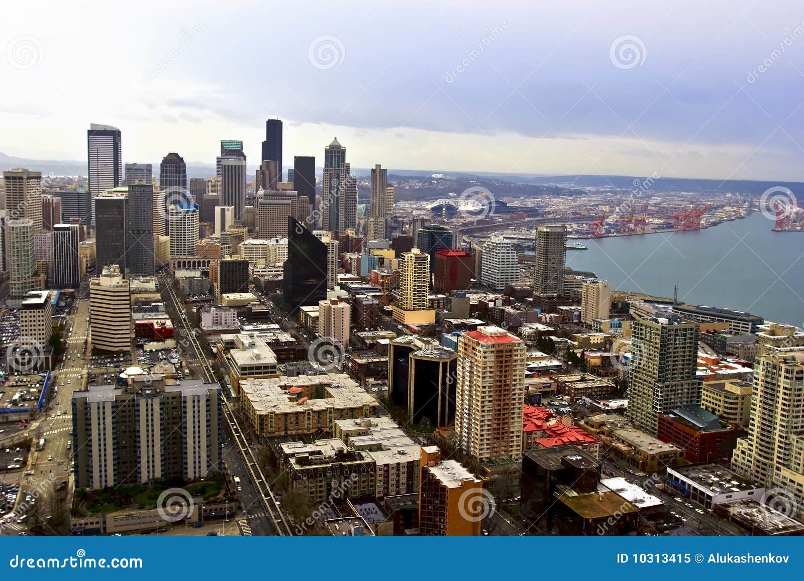 View on Seattle Downtown stock image. Image of center - 10313415