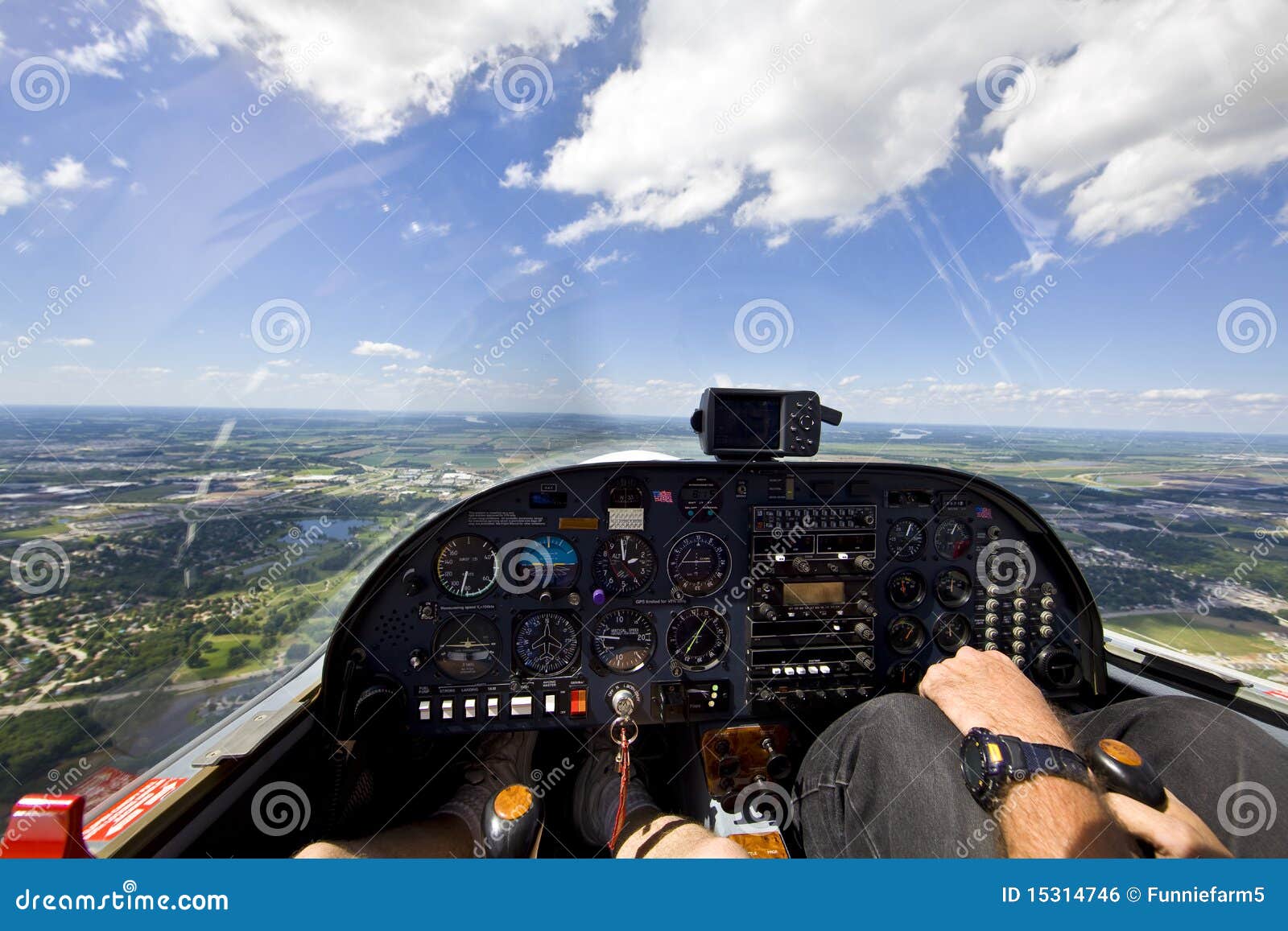 2,887 Aircraft Cockpit View Runway Photos - Free & Royalty-Free Stock ...