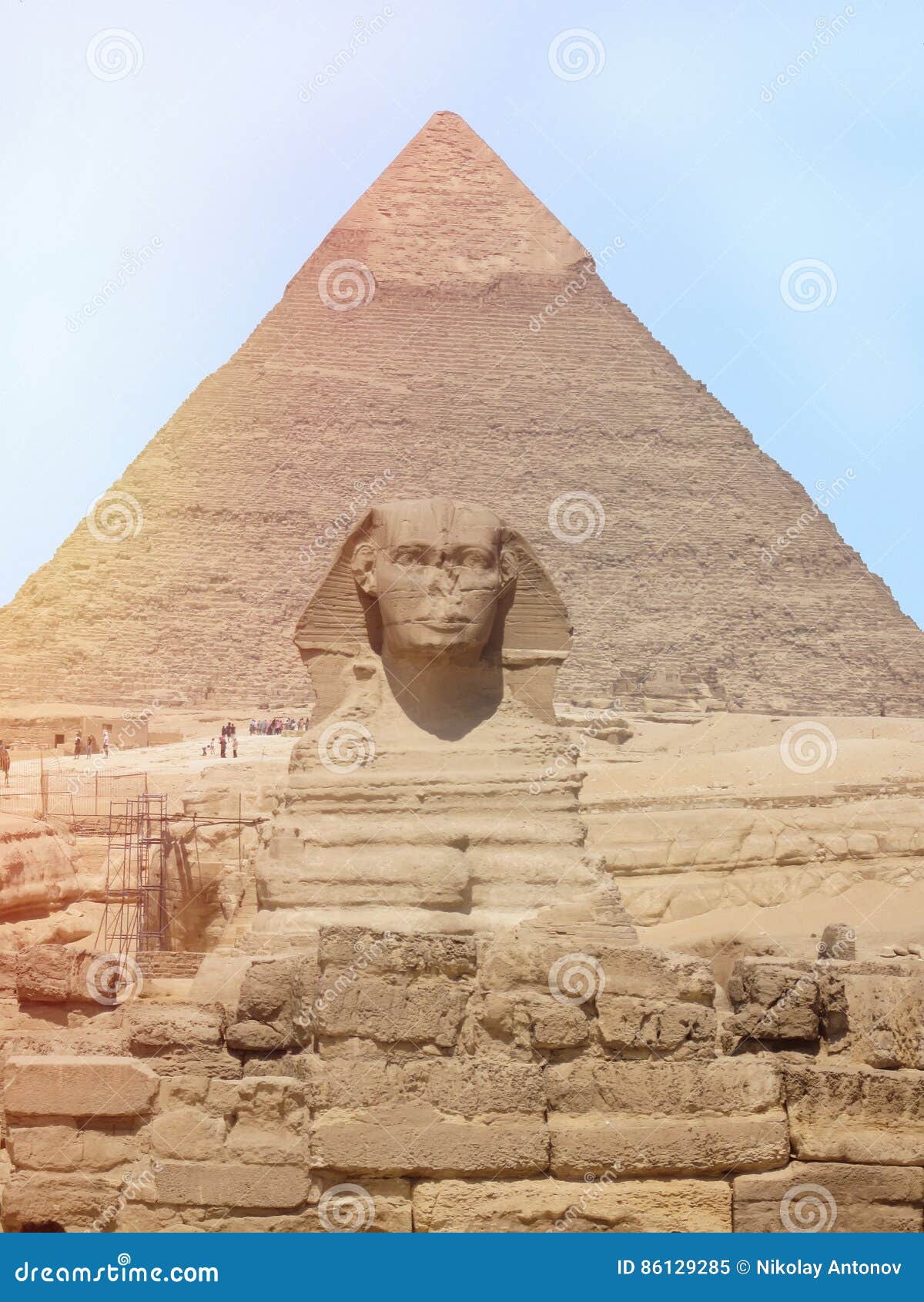 Sfinks And Pyramid In Giza Royalty-Free Stock Photo | CartoonDealer.com ...