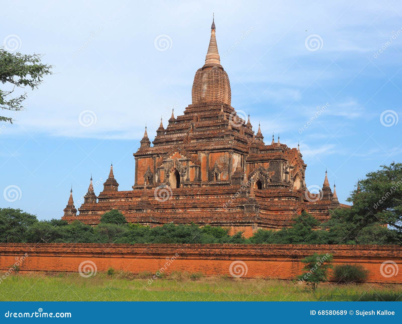 Sulemani Stock Photos - Royalty Free Images - Dreamstime