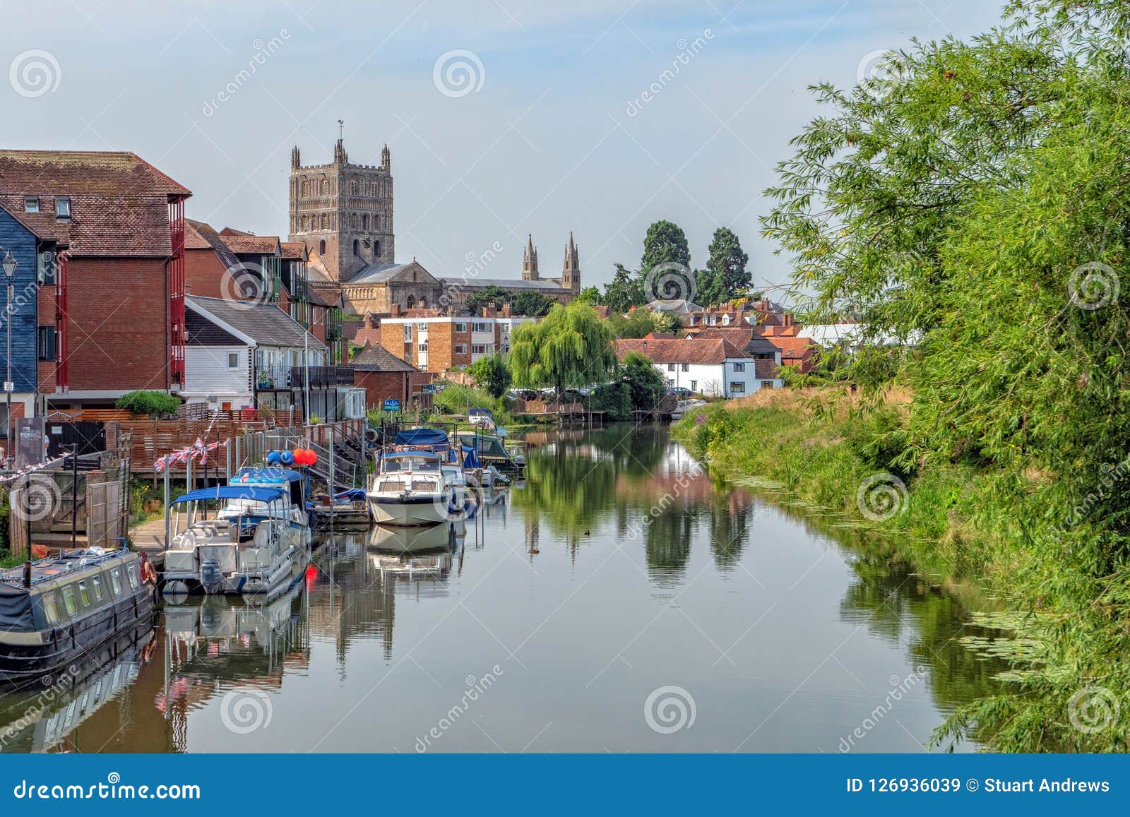 River Avon And Tewkesbury Abbey England Editorial Stock Image Image