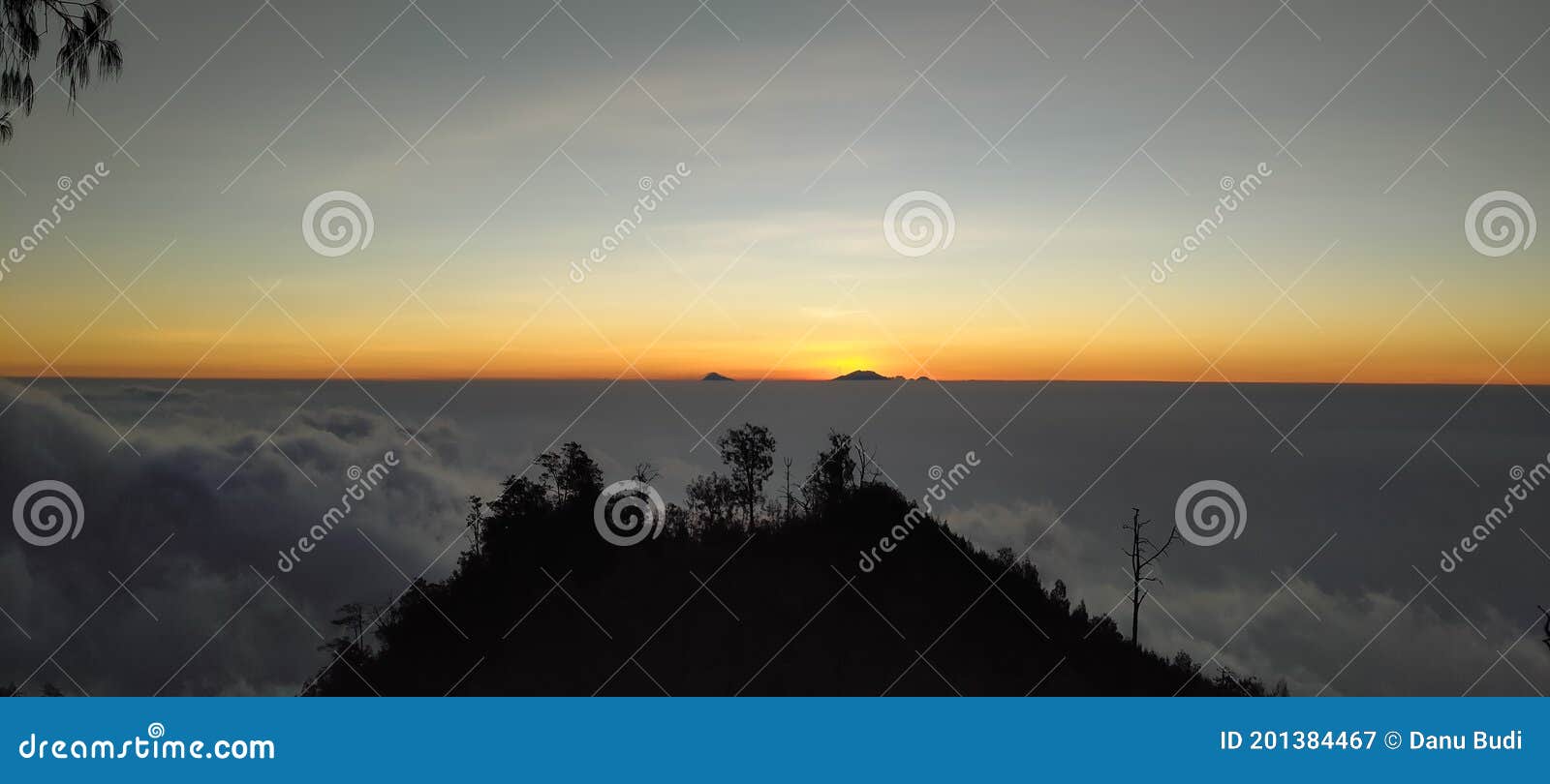 View Sunset in Lawu Mountain Stock Image - Image of cloud, afterglow ...