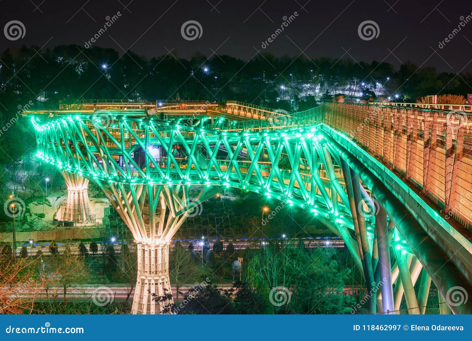 View of Tabiat Bridge at Night in Tehran. Iran Editorial Photography ...