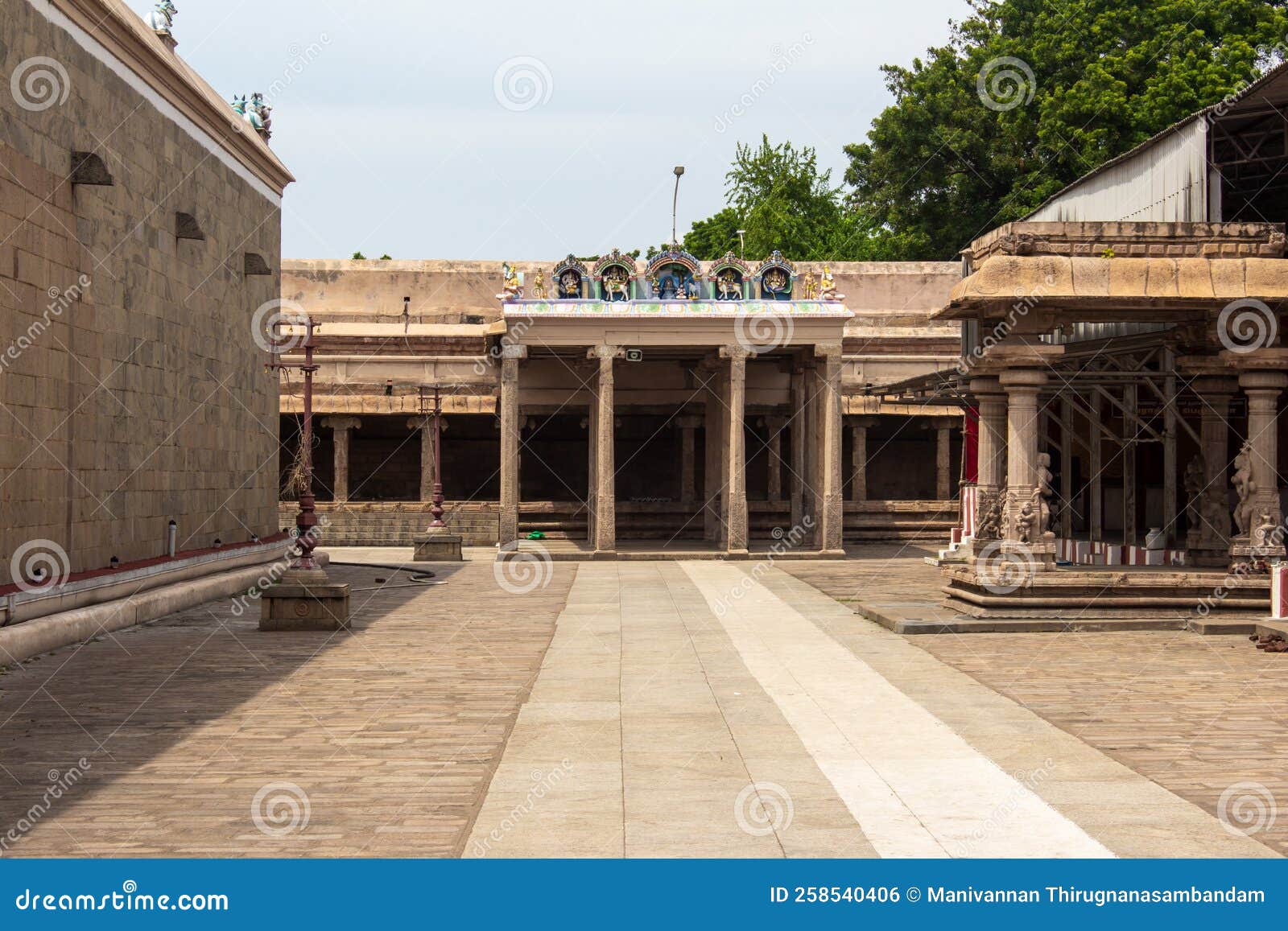 View of the Temple Corridor and Outer Complex of Jambukeswarar Temple ...
