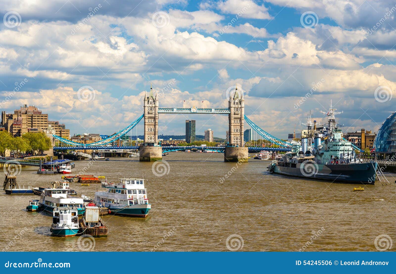 View of the Thames River in London Stock Photo - Image of britain ...
