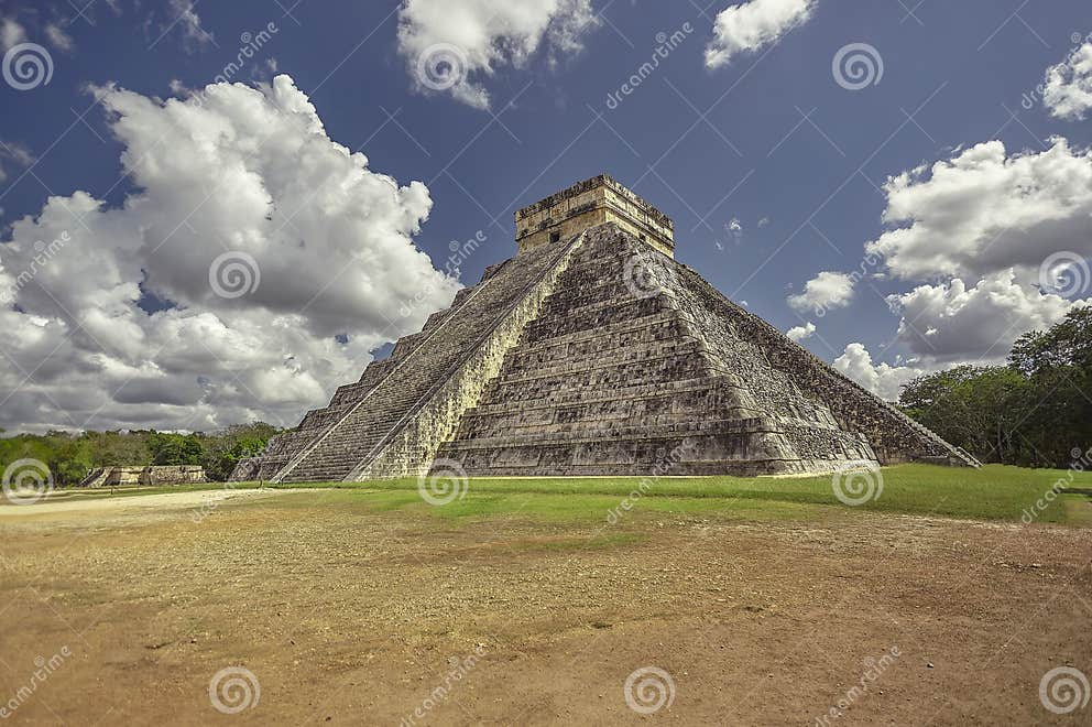 View of Three Quarters of the Pyramid of Chichen Itza Stock Photo ...