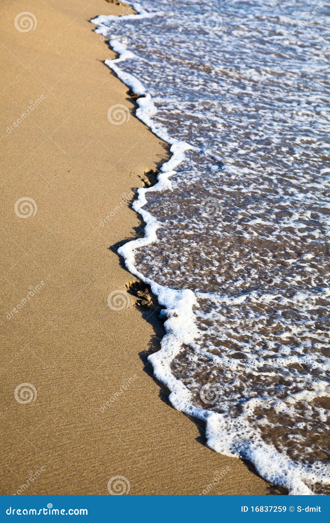 The view of tidal wave stock image. Image of seascape - 16837259