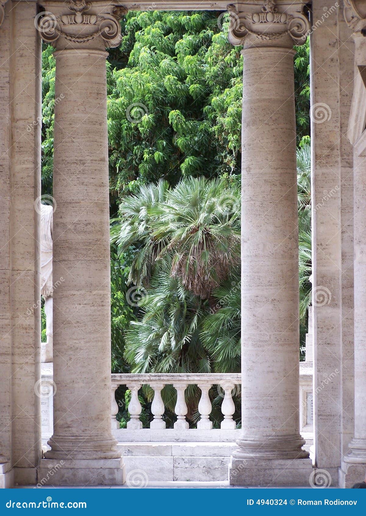 Portico. Columnar Arcade Trelaz Promenade. Porosle Climbing Rose Covers ...