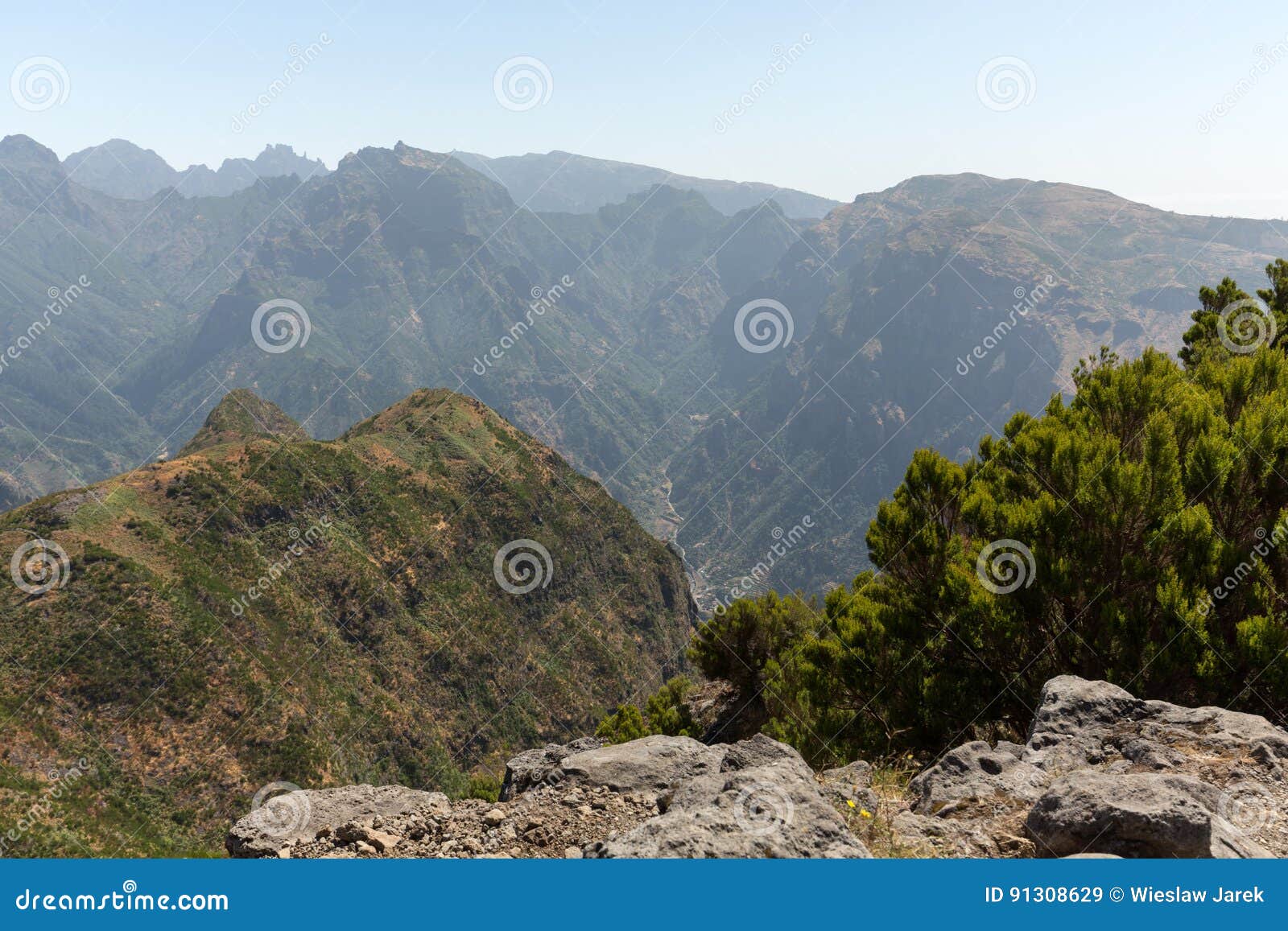 View To the South from the Pass Boca Da Encumeada in Madeira Stock ...
