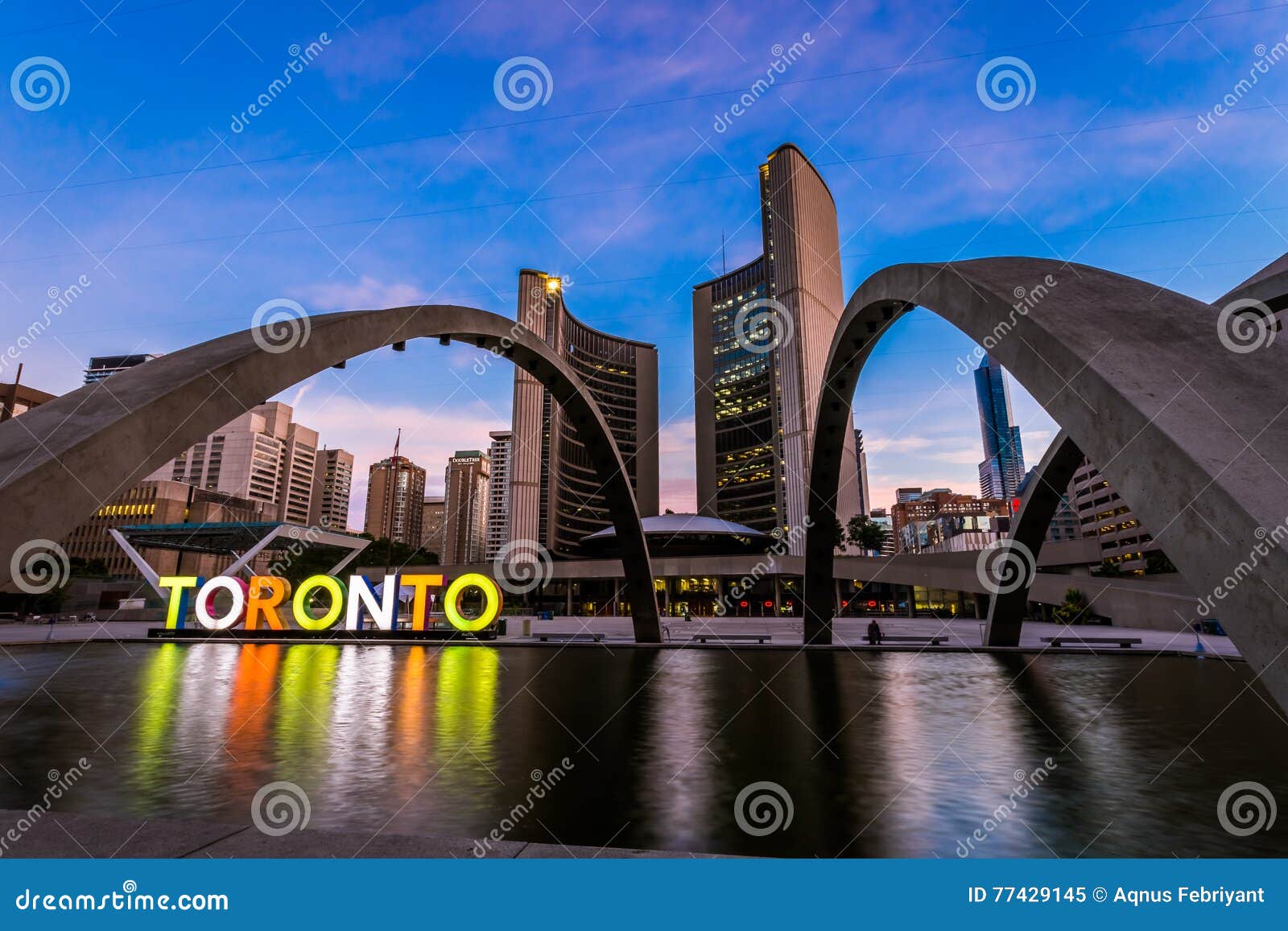 View of Toronto City Hall editorial image. Image of downtown - 77429145