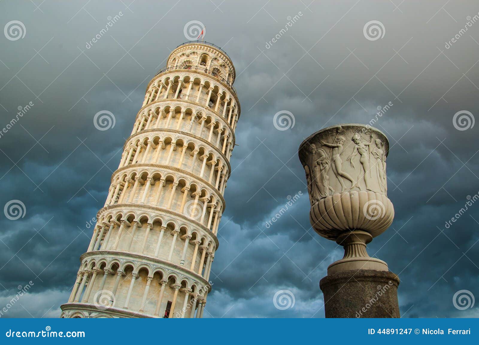 View of the Tower of Pisa from Below and Dramatic Cloud Sky Stock Image ...