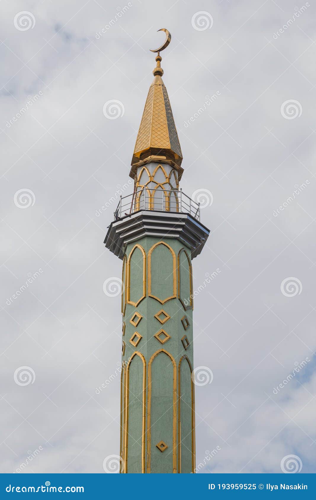 View of Traditional Mosque Minaret Tower, Distinctive Architectural ...