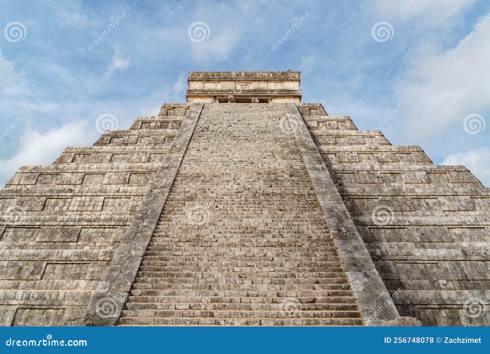 View Up the Main Steps of El Castillo (Temple of Kukulkan) in Chichen ...