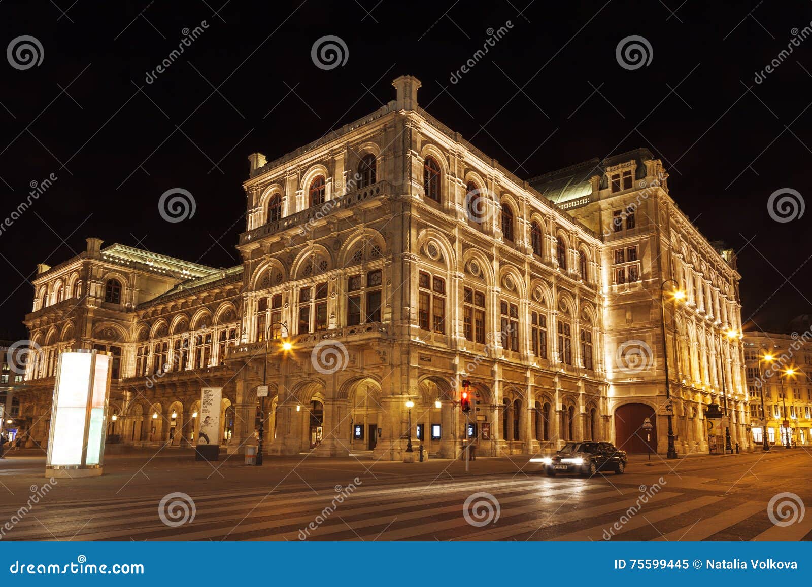 View of Vienna State Opera House (Staatsoper) at Night Editorial Image ...