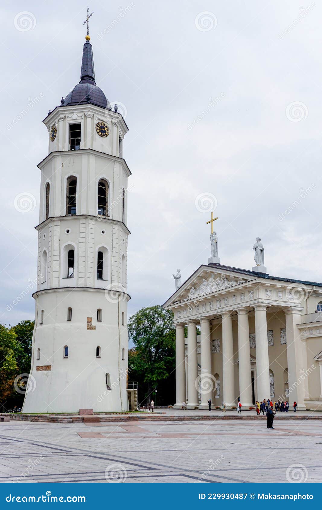 View of the Vilnius Cathedral and Cathedral Square in Vilnius Old Town ...
