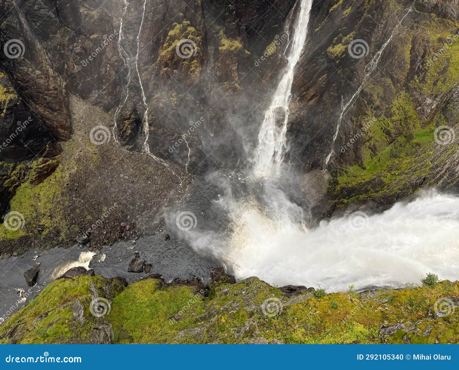 View of Voringsfossen Fall in Autumn Stock Photo - Image of stone, blue ...