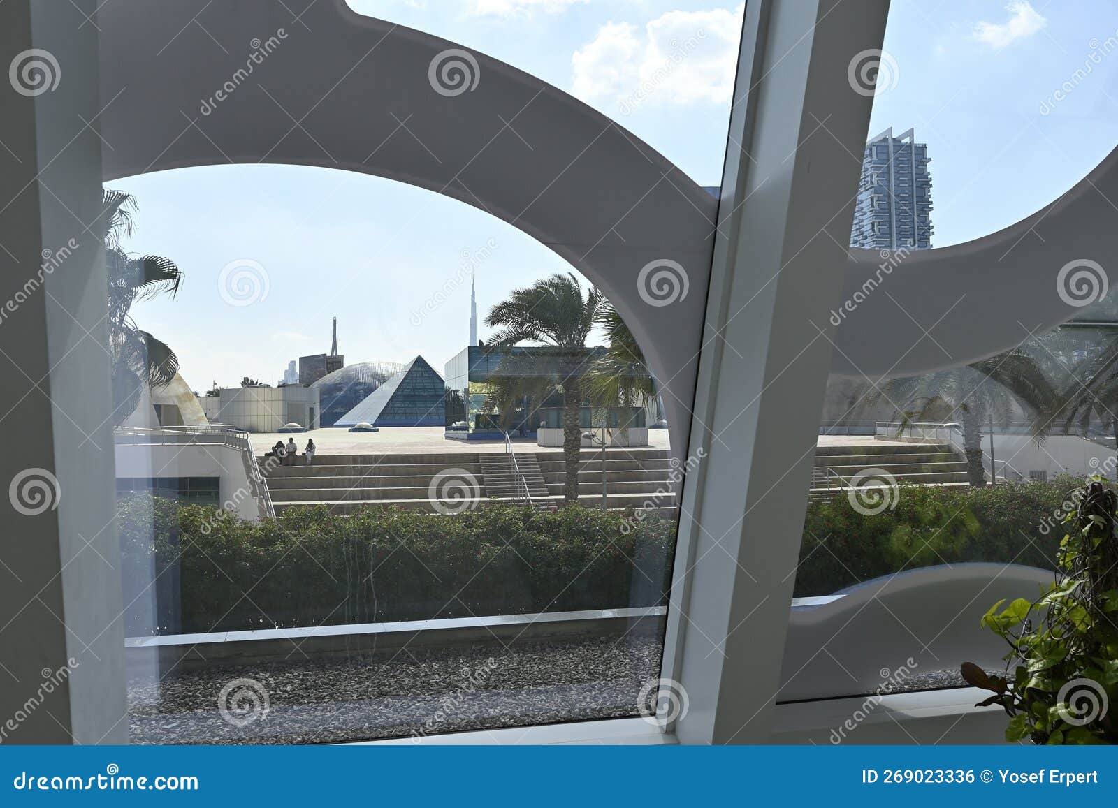 Dubai Frame is an Architectural Landmark Editorial Photo - Image of ...