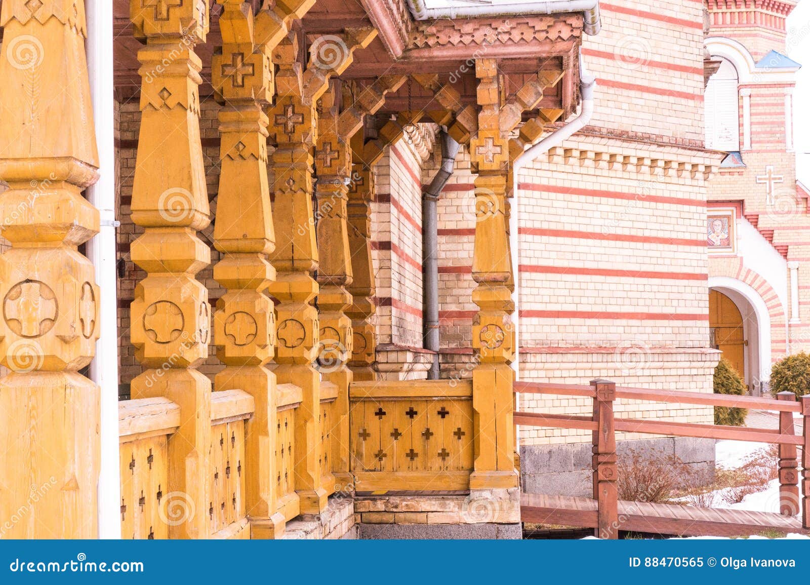 View of Wooden Carved Columns Stock Image - Image of religion, pattern ...