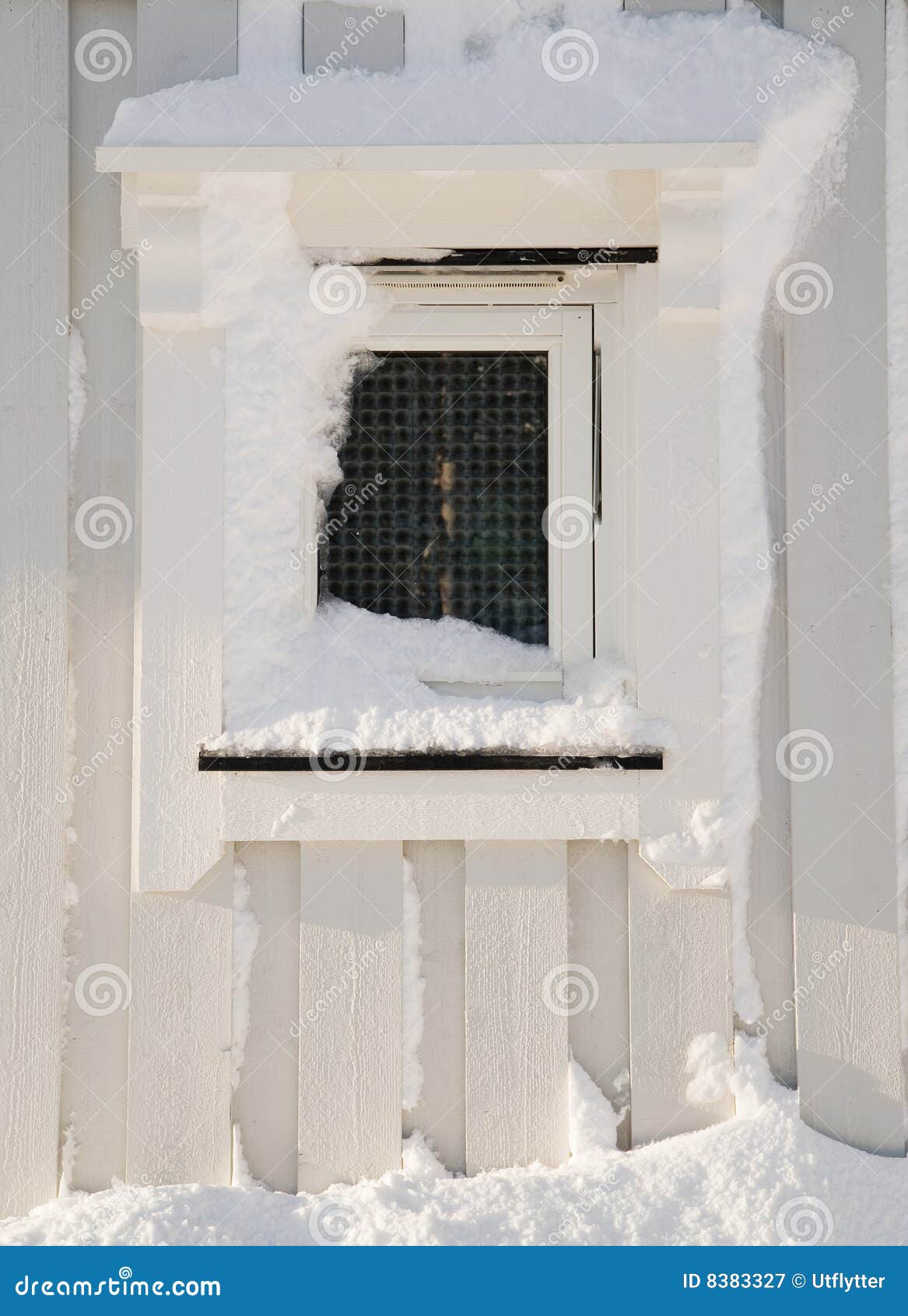 View of Wooden Snowy Window Stock Image - Image of architecture, blue ...