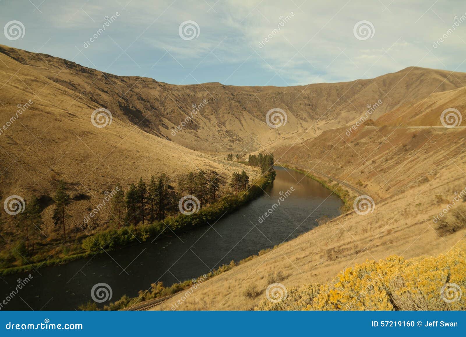 View of the Yakima River stock photo. Image of viewpoint - 57219160