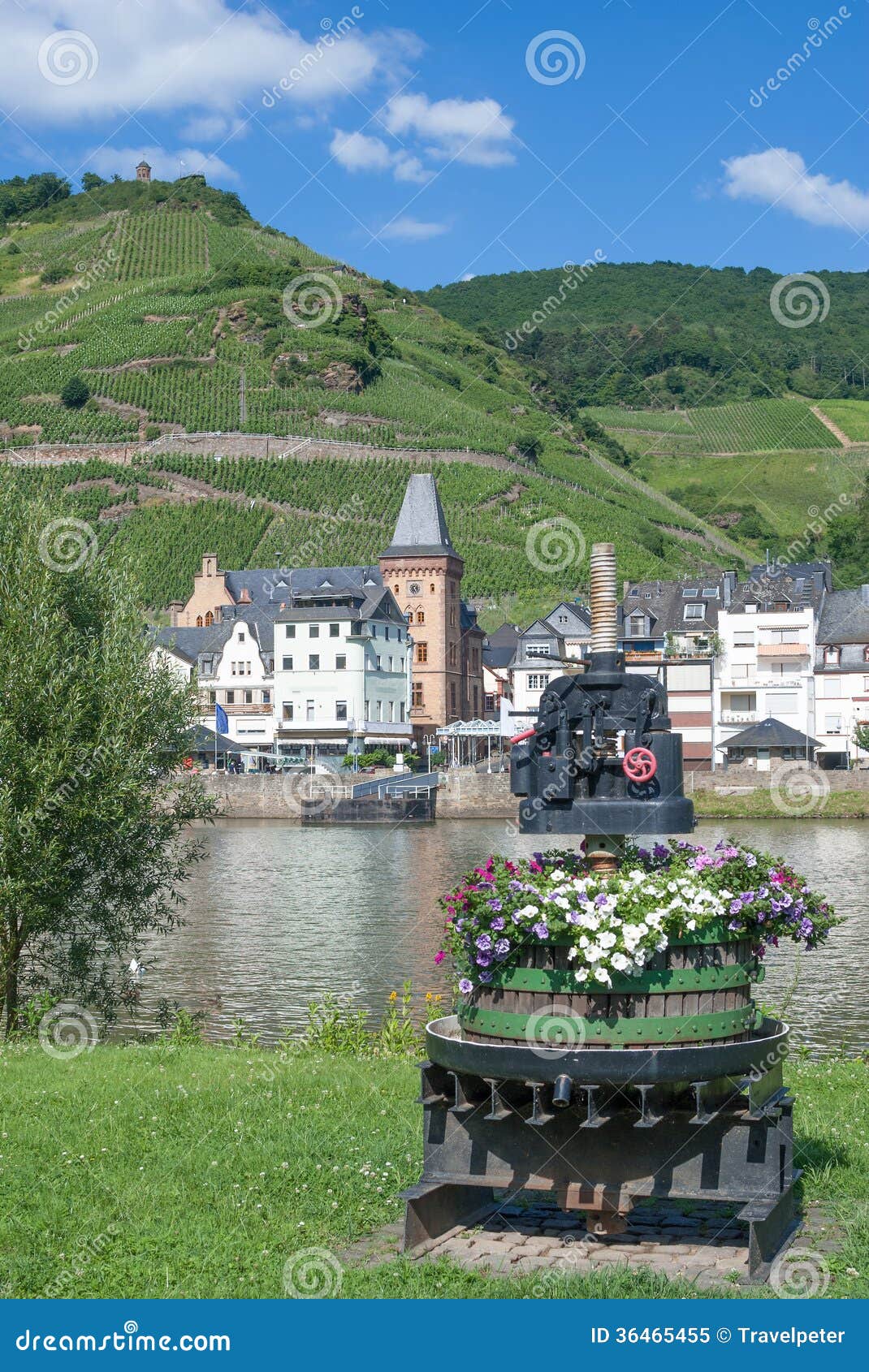 Zell Mosel Germany September 2019 Pedestrian Bridge Towards Zell Centre ...