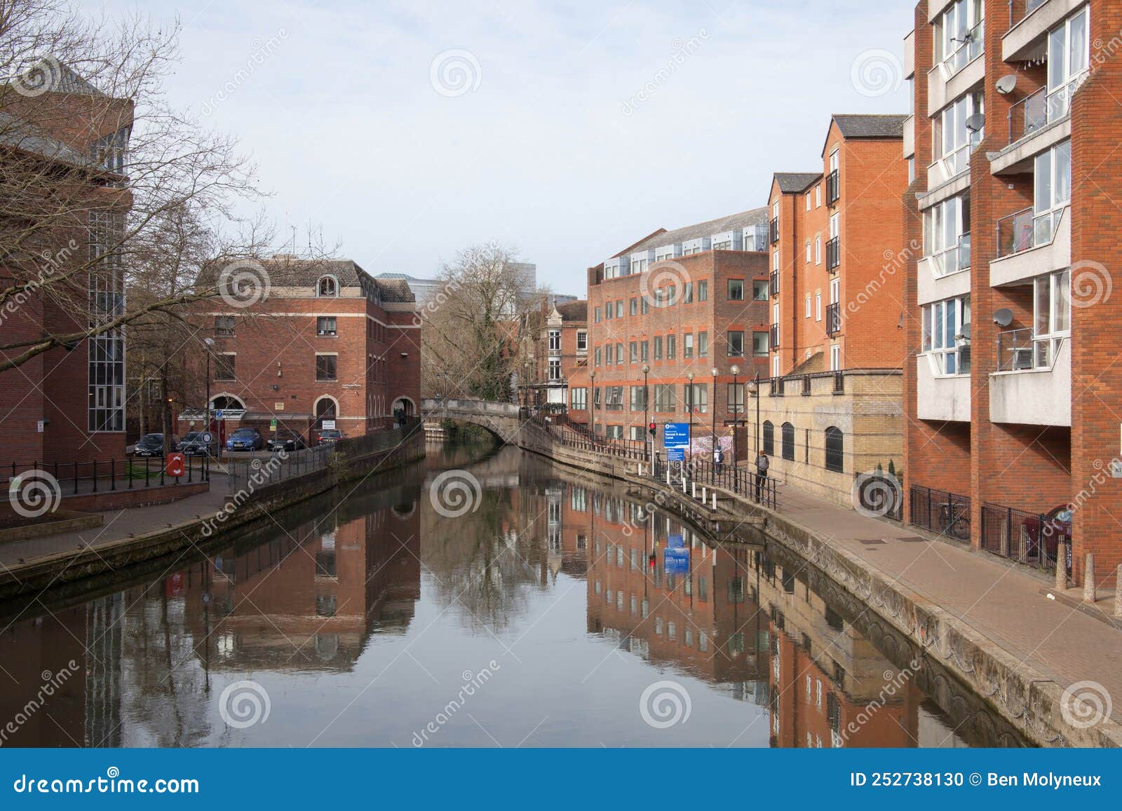 Views Along the River Kennet in Reading, Berkshire in the UK Editorial ...