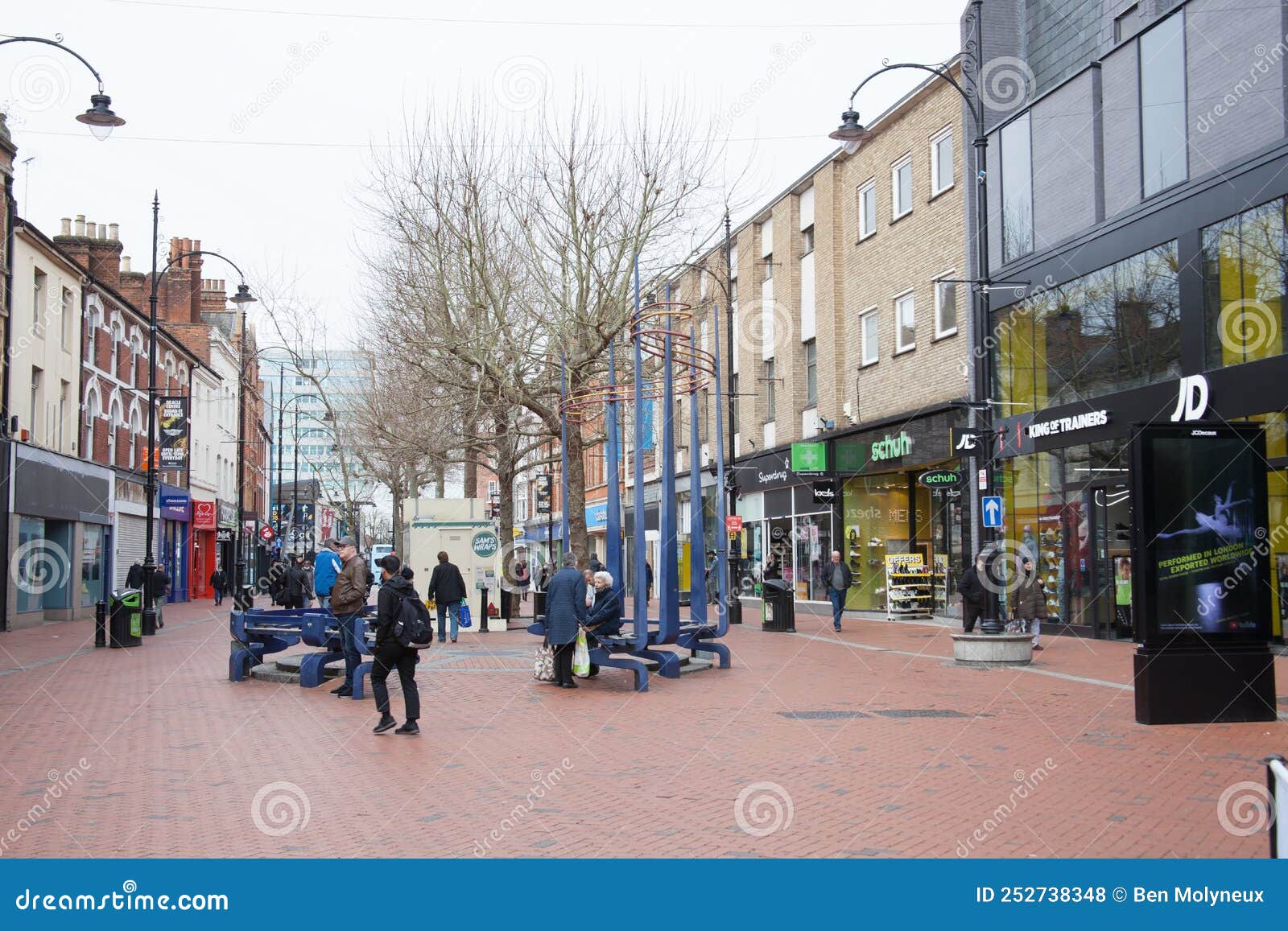 Views of Broad Street in Reading, Berkshire in the UK Editorial Stock ...