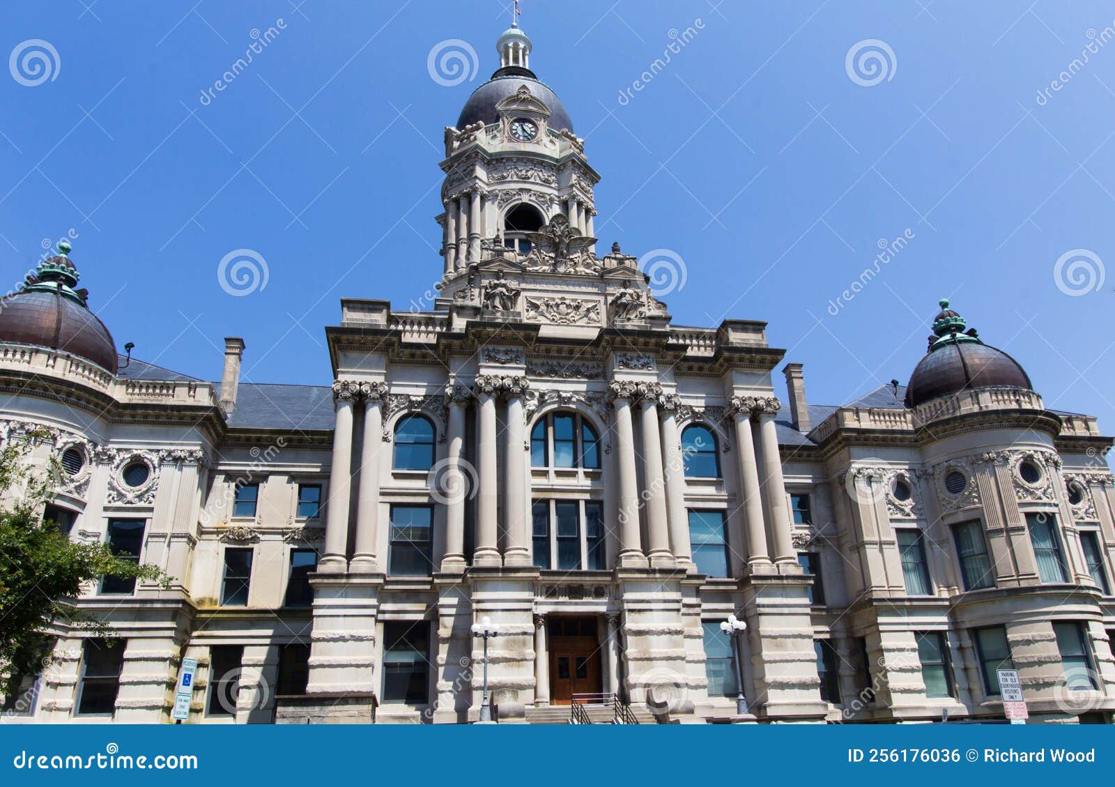 Old Vanderburgh County Courthouse, Evansville, Indiana Stock Photo ...