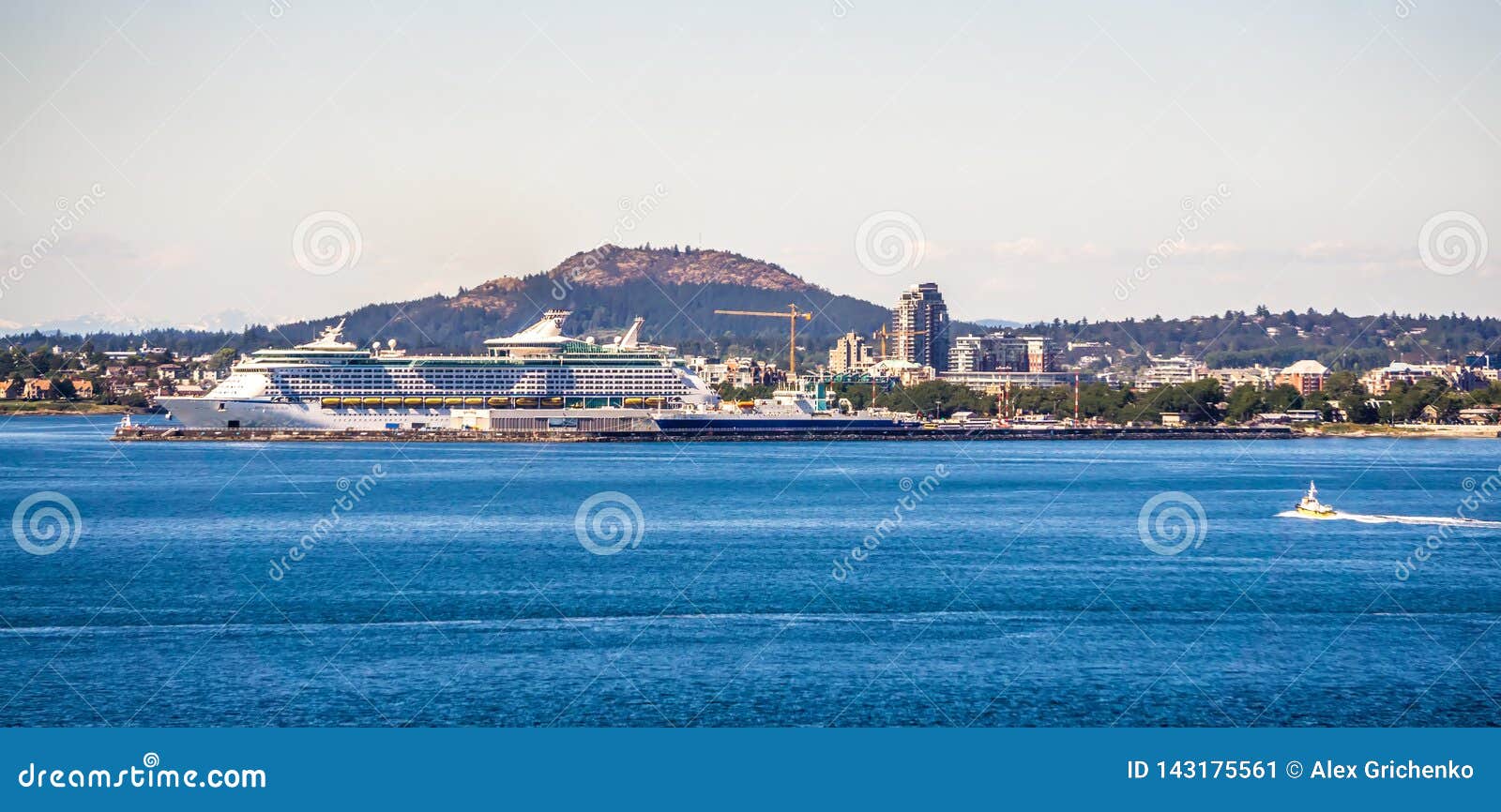 Views from Ogden Point Cruise Ship Terminal in Victoria BC.Canada Stock ...
