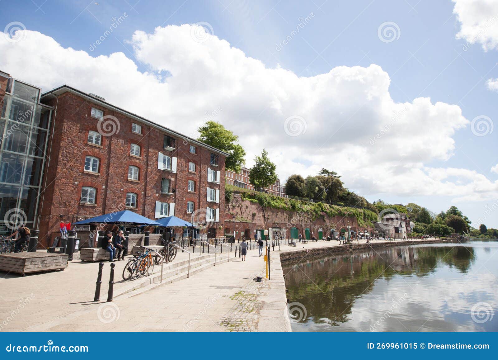 Views of the Quay by the River Exe in Exeter, Devon in the UK Editorial ...