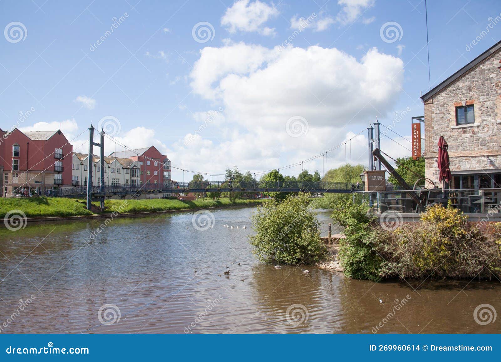 Views of the River Exe and Cricklepit Bridge in Exeter, Devon in the UK ...