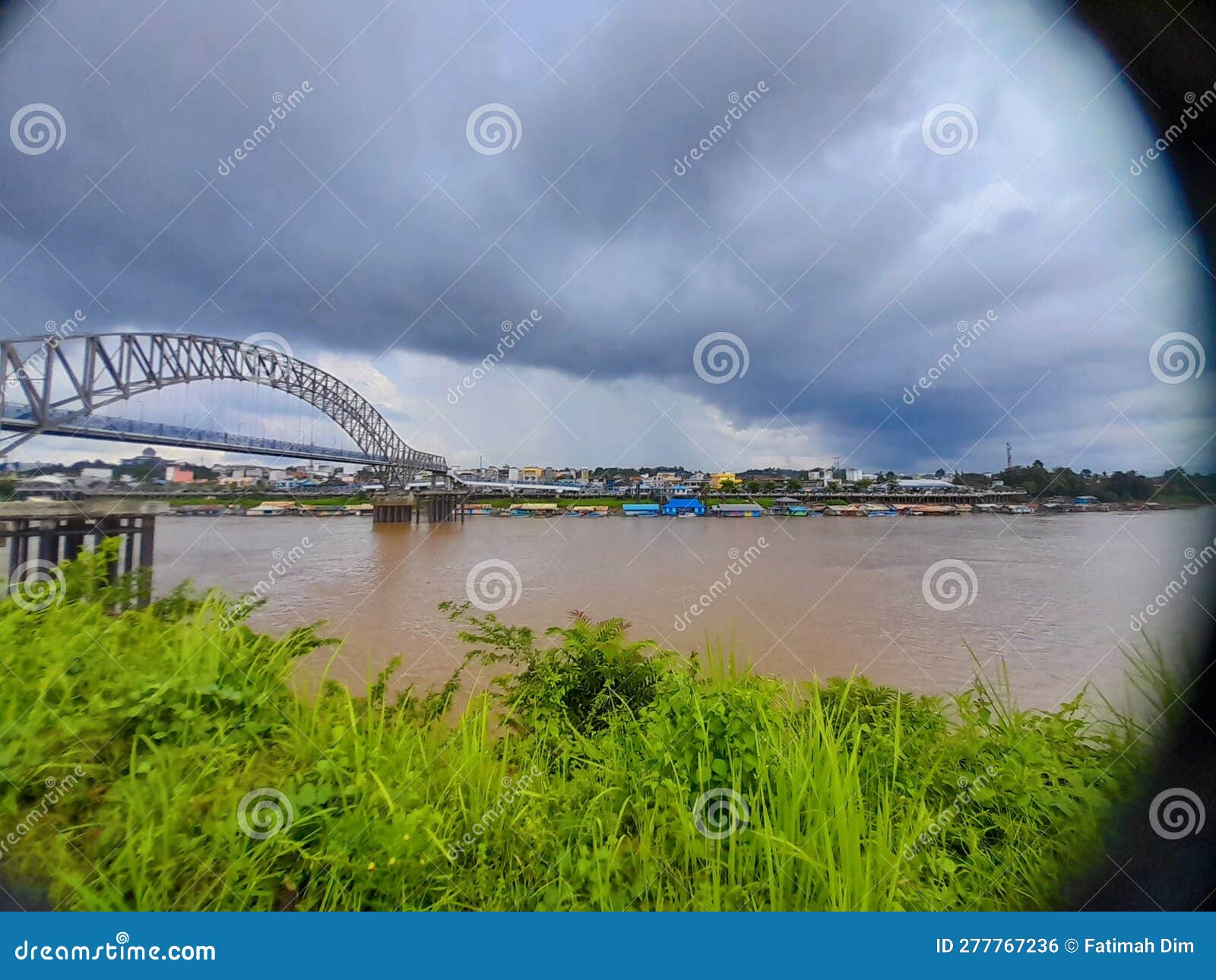 Views of the Vast River in One of the Most Beautiful Cities in ...
