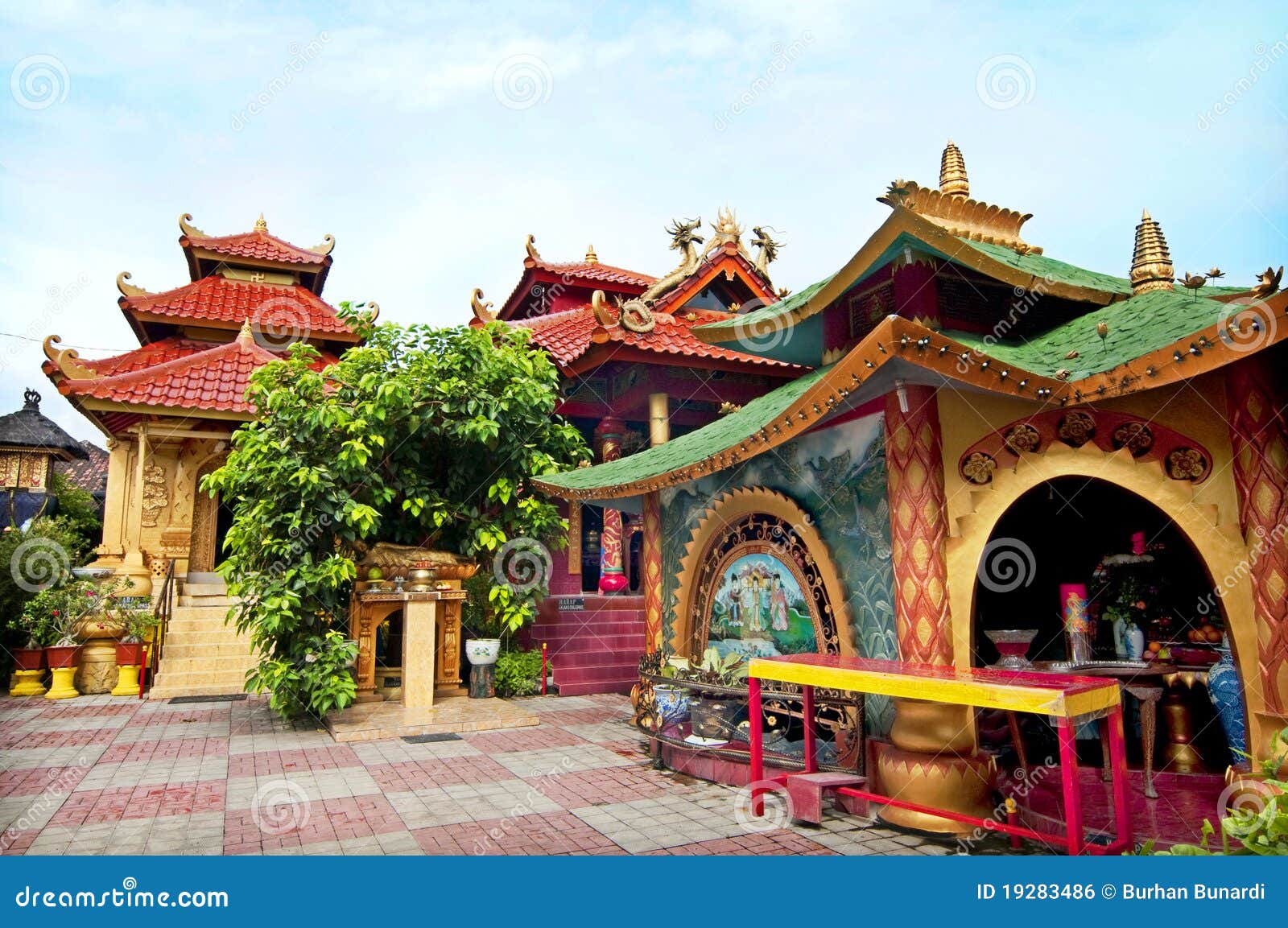 Vihara Dwipayana stock photo. Image of love, monastery - 19283486