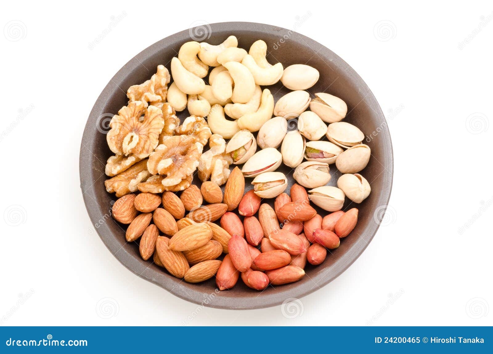 Vijf soorten noten stock afbeelding. Image of pinda, mengeling - 24200465
