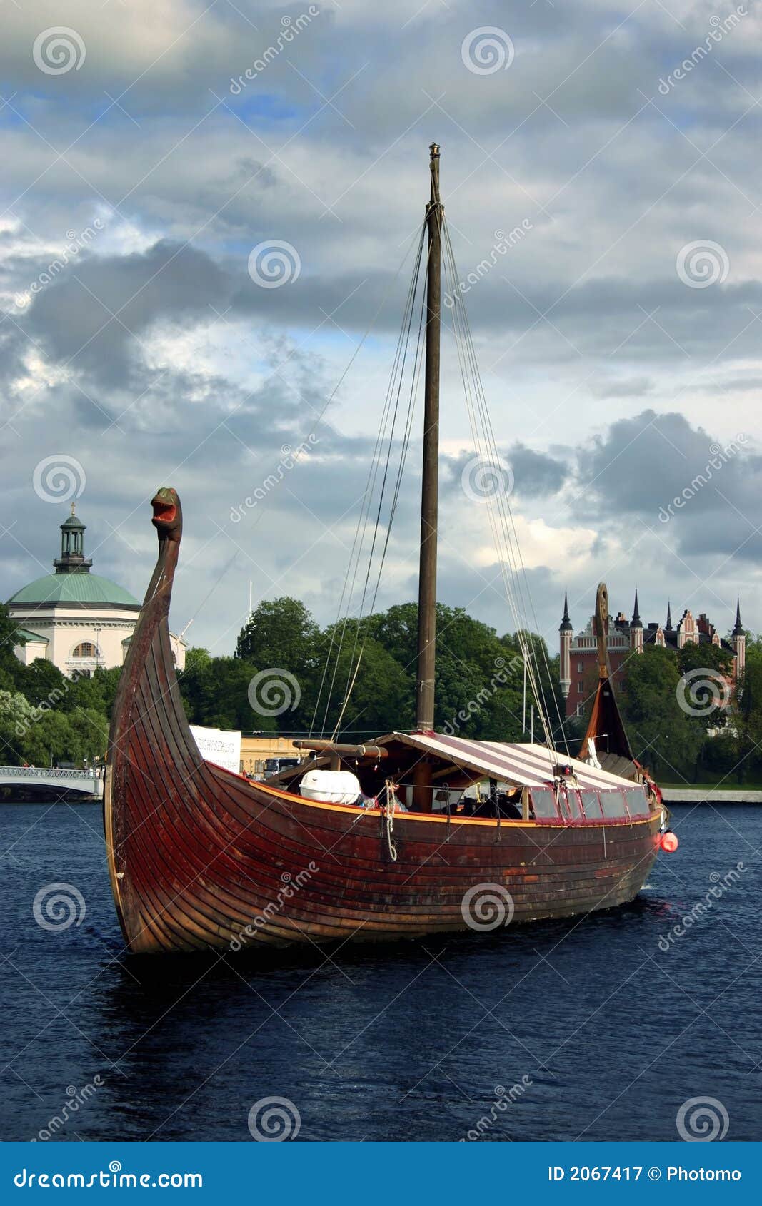 Viking Boat Royalty-Free Stock Photo | CartoonDealer.com #2067417