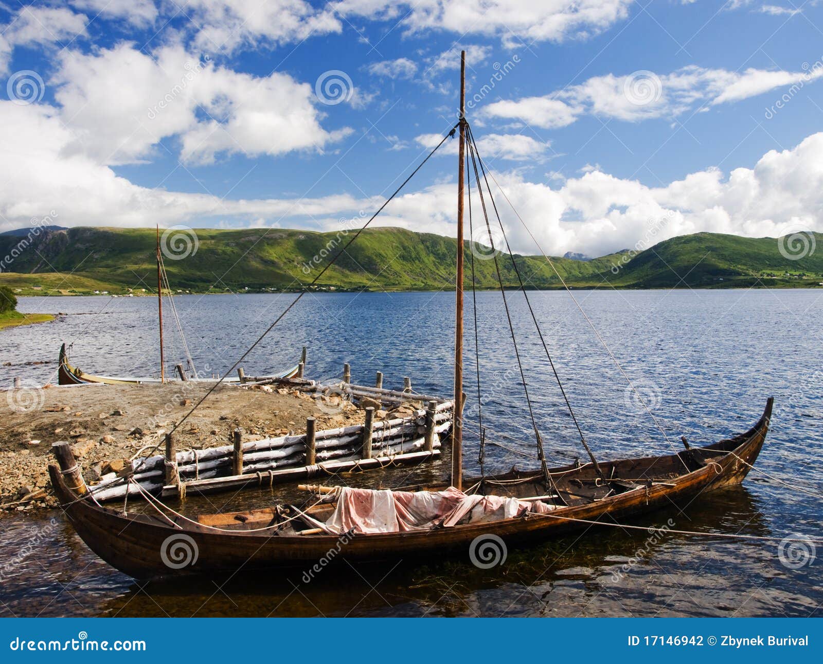 Viking drakkar stock photo. Image of harbour, viking - 17146942