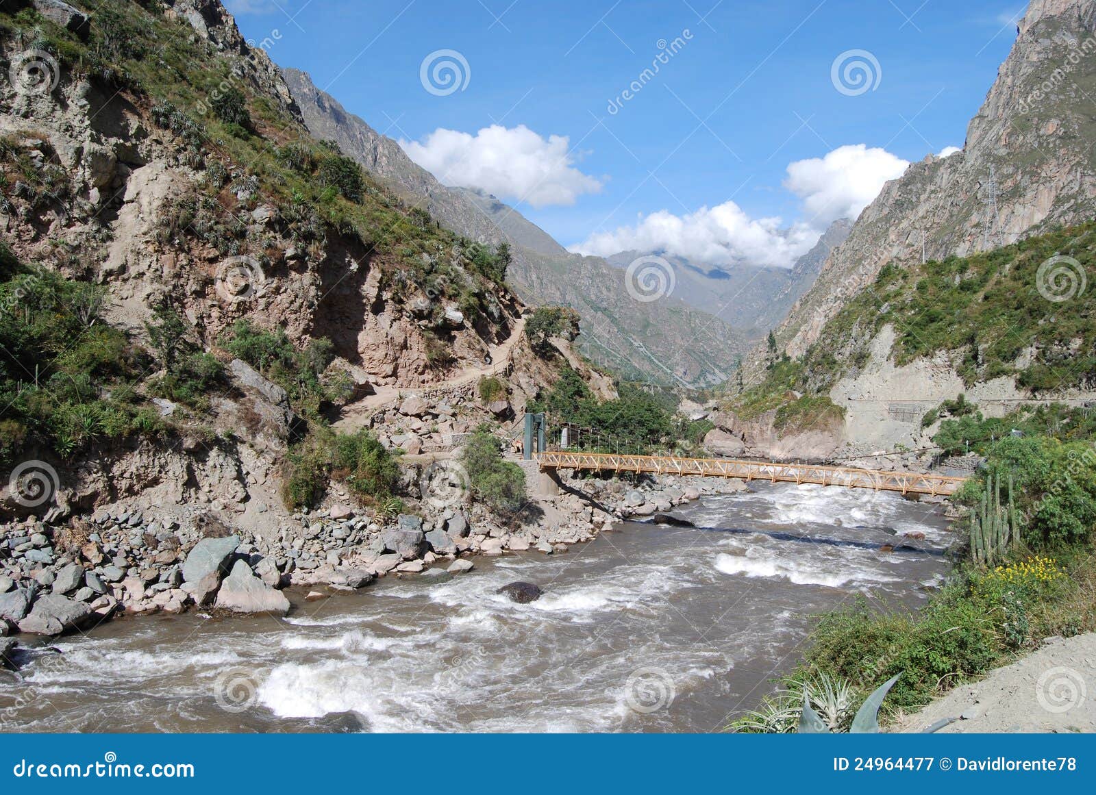 Vilcanota River in Piskakucho Inca Trail Stock Image - Image of andes ...