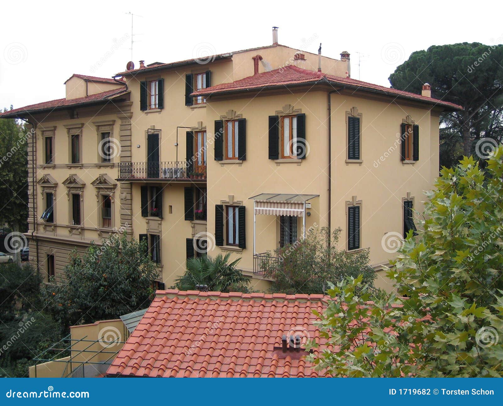 Villa in Florence stock photo. Image of window, tuscany - 1719682