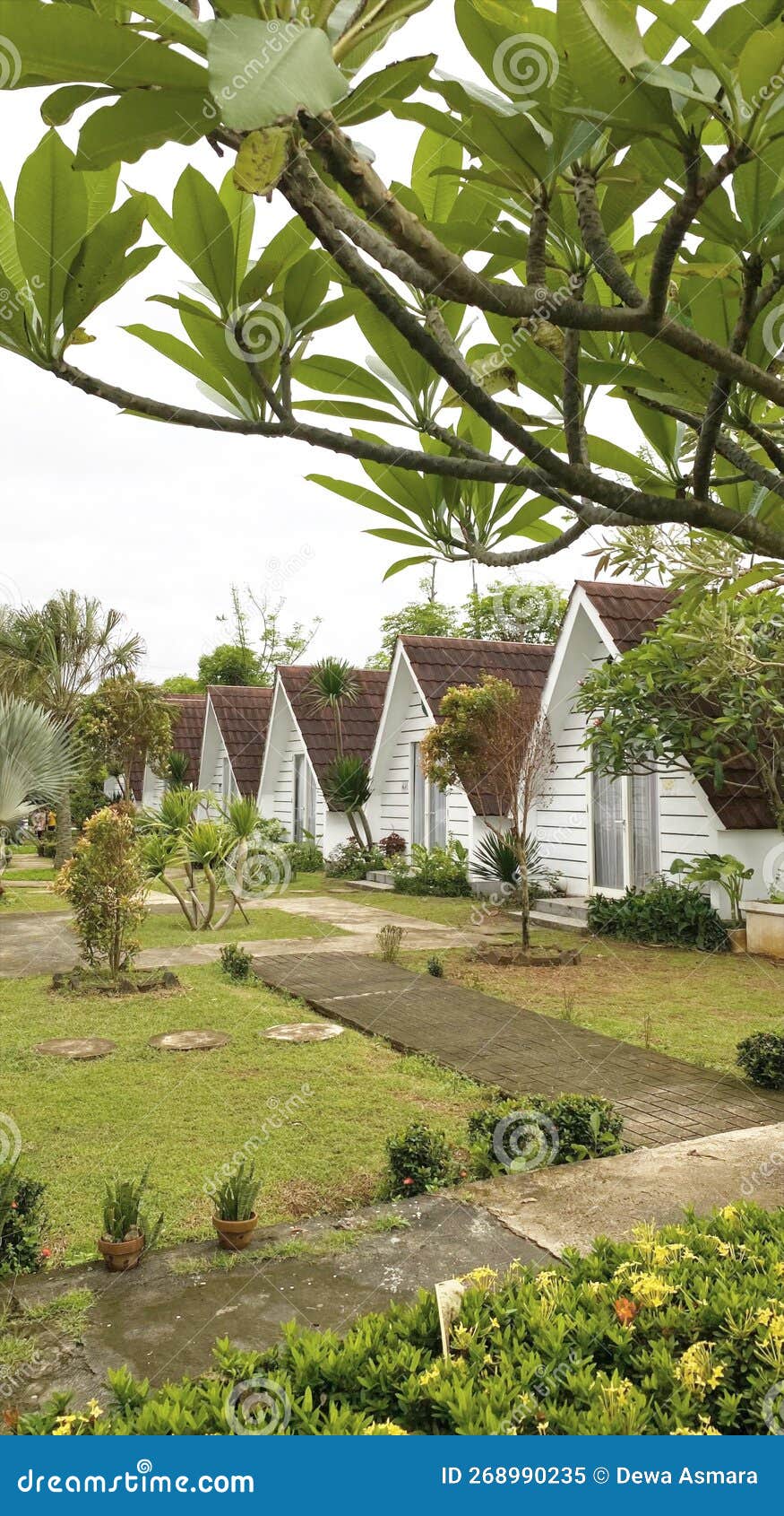 The villa stock image. Image of courtyard, triangular - 268990235