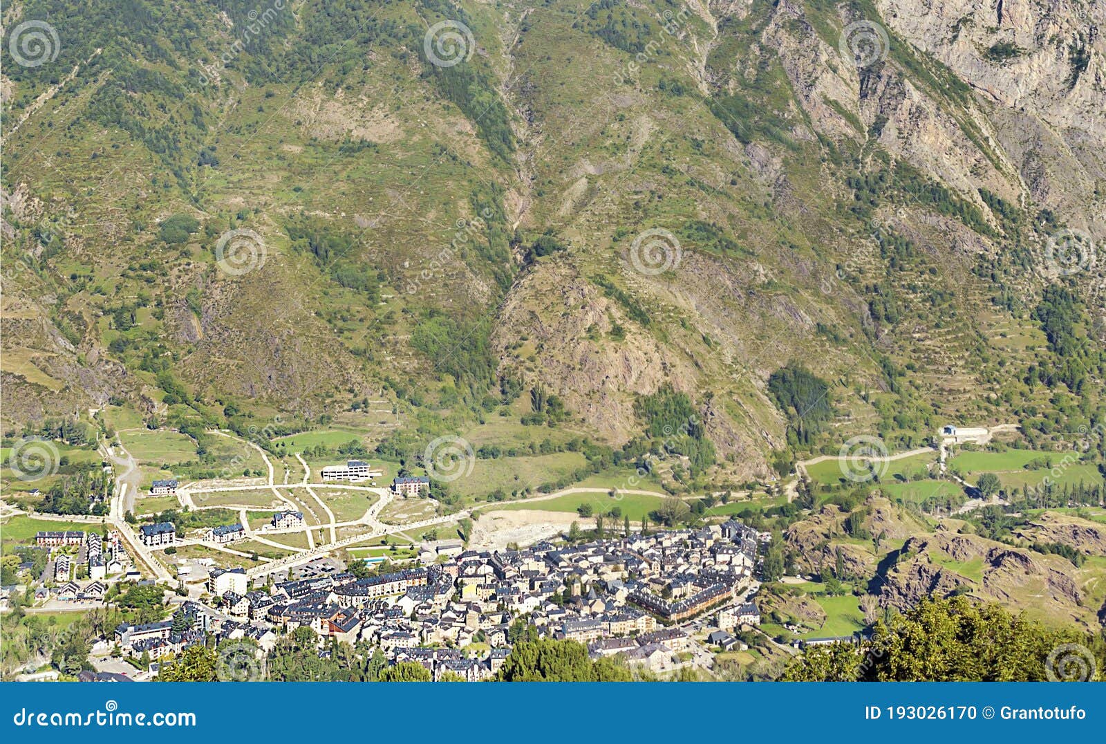 Village of Benasque stock photo. Image of buildings - 193026170