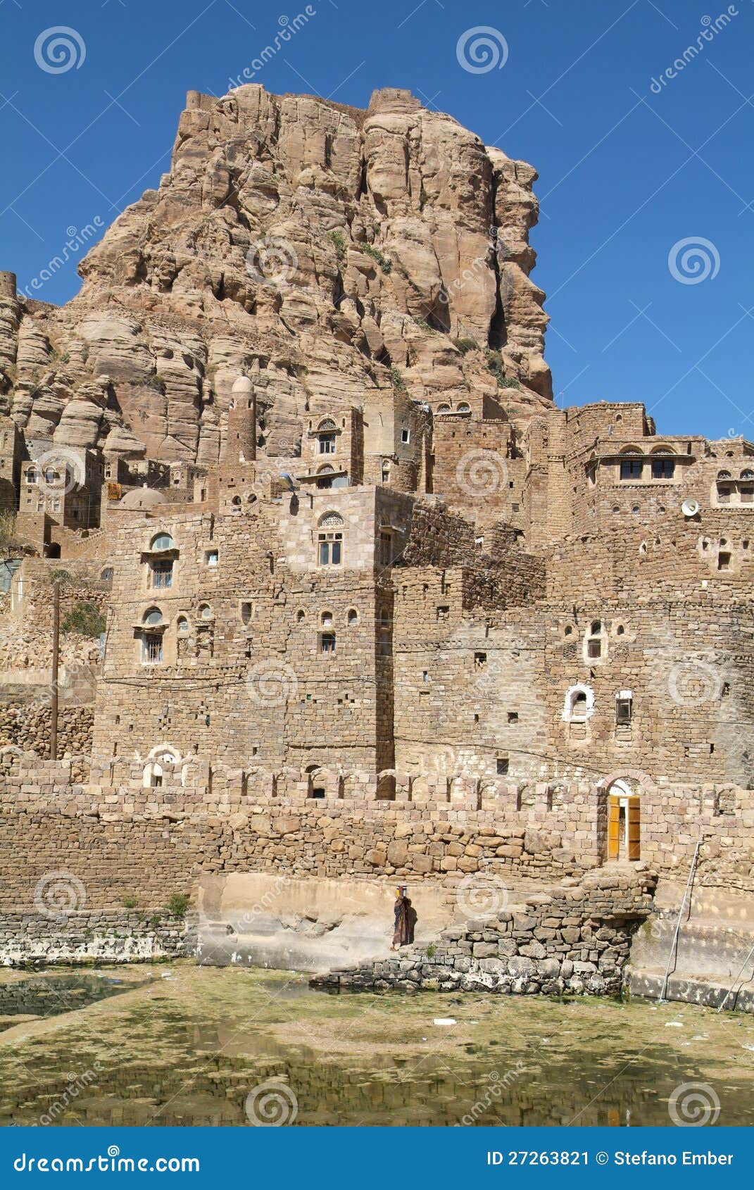 The Village of Thula on Yemen Stock Image - Image of cistern, husn ...