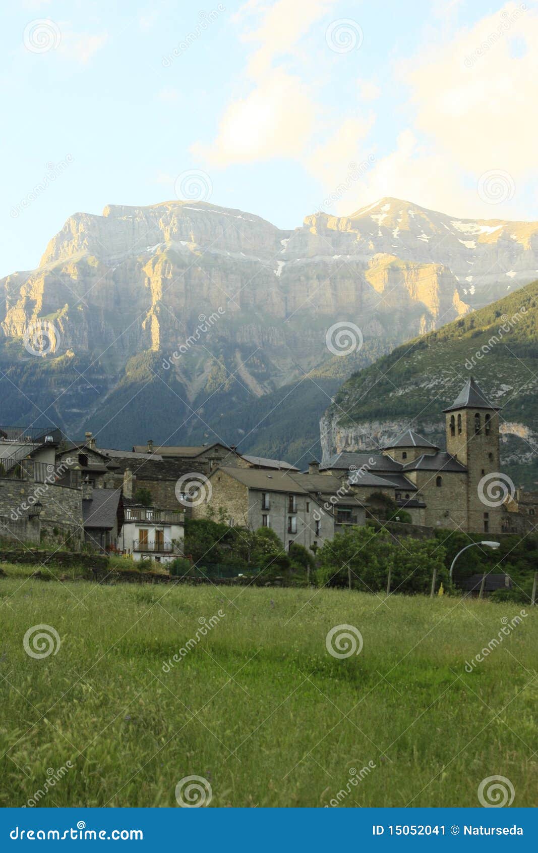 Village of Torla in Ordesa, Pyrenees Stock Image - Image of sightseer ...