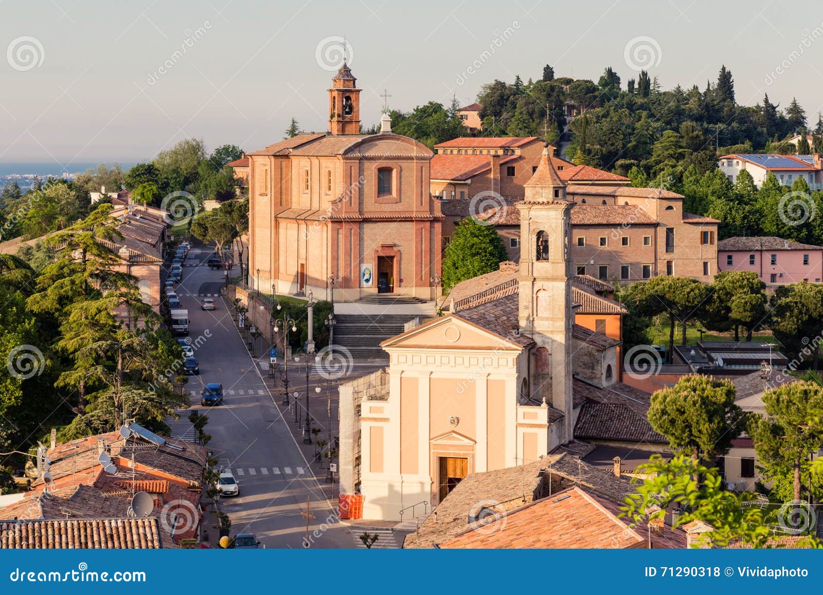 Villaggio Medievale Di Longiano Fotografia Stock - Immagine di ...