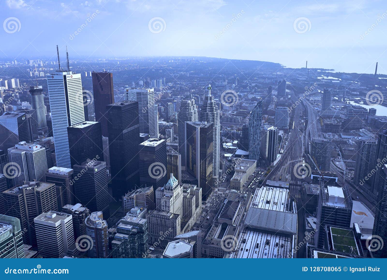 Ville D'horizon De Toronto Canada Image éditorial - Image du cityscape ...