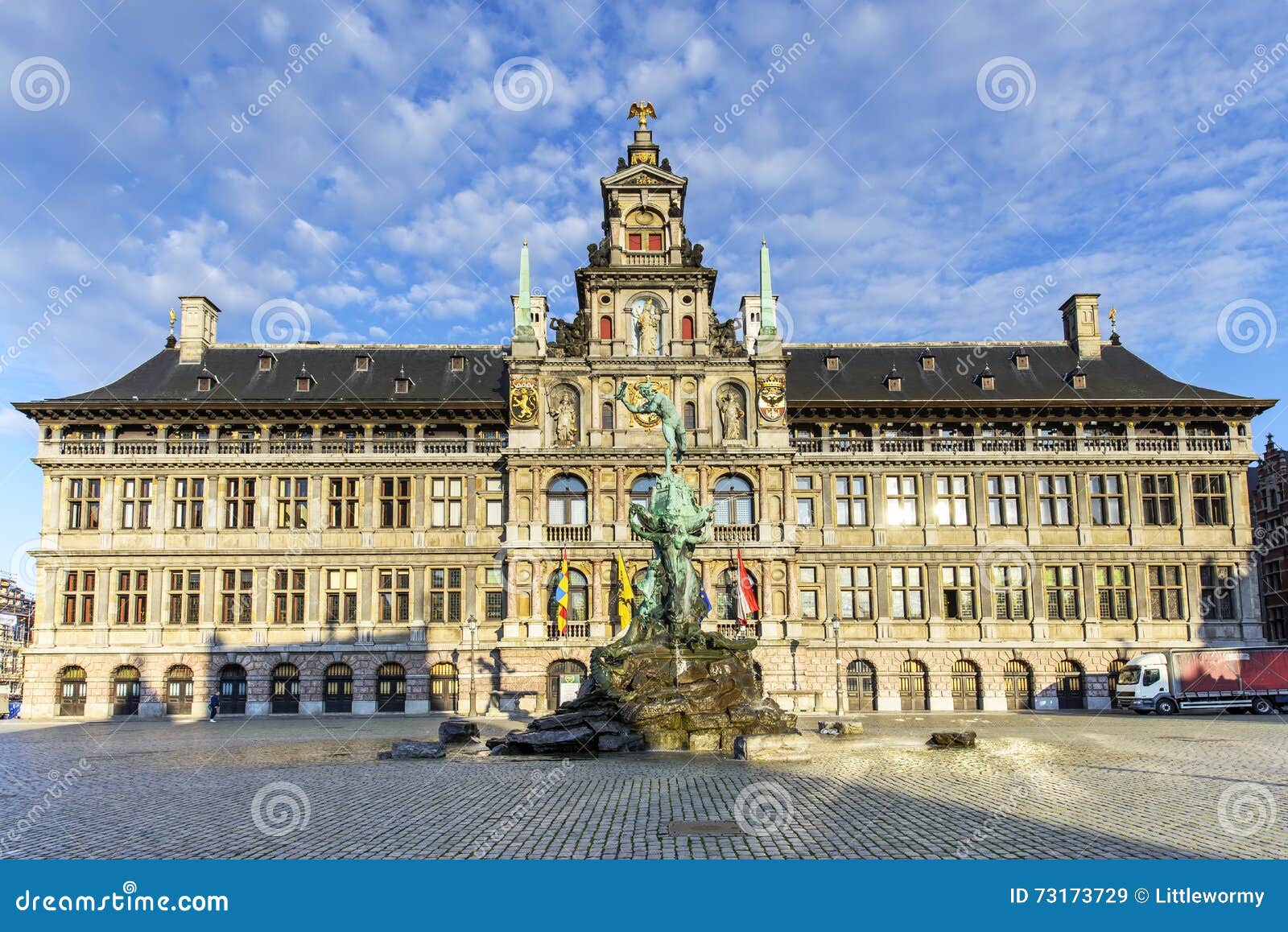Ville hôtel d'Anvers image stock. Image du célèbre, patrimoine - 73173729