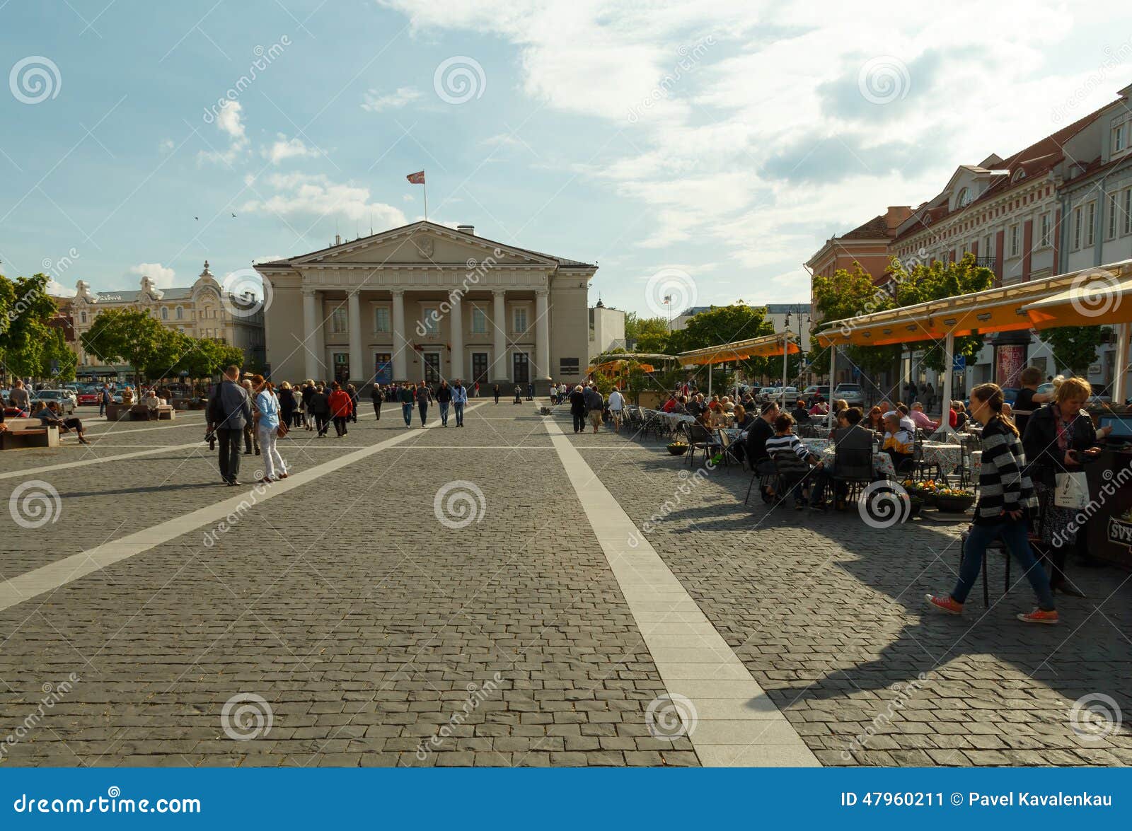 Vilnius. City streets. editorial photo. Image of narrow - 47960211