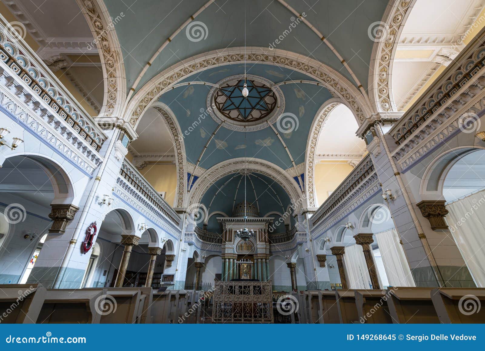 The synagogue in Vilnius editorial image. Image of east - 149268645